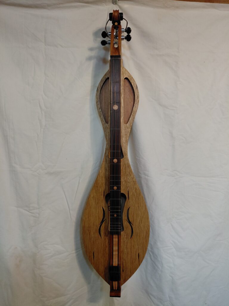 # 126 Electric Hybrid Dulcimer - Heinrich Dulcimers