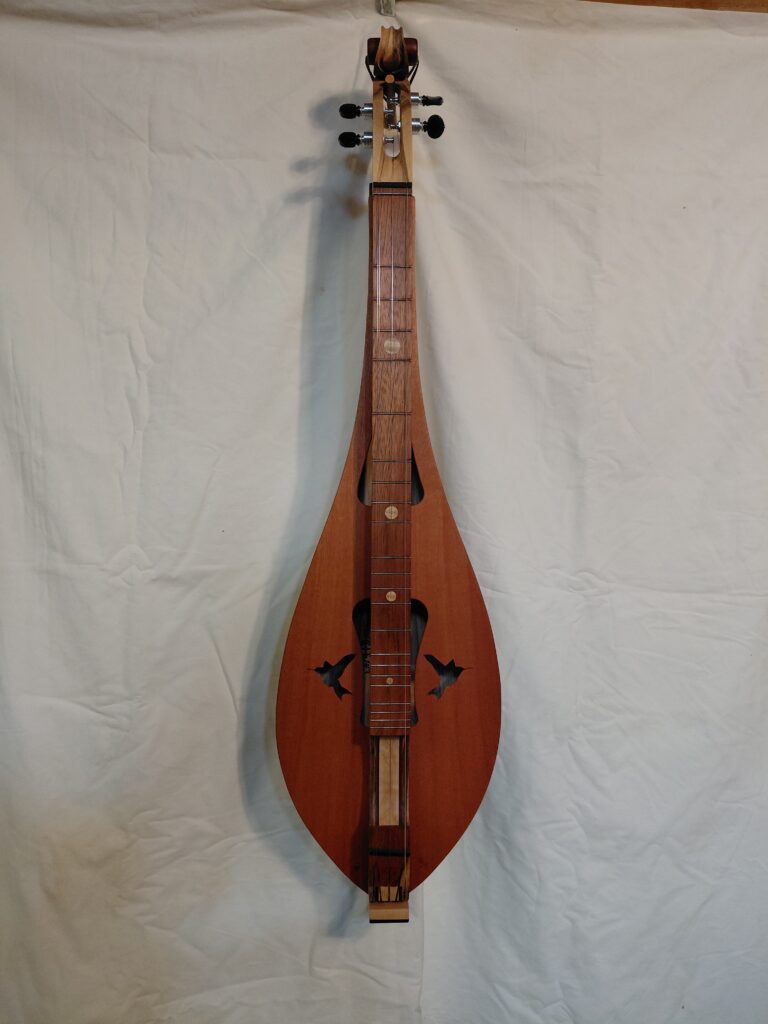 # 143 Electric Teardrop Dulcimer - Heinrich Dulcimers